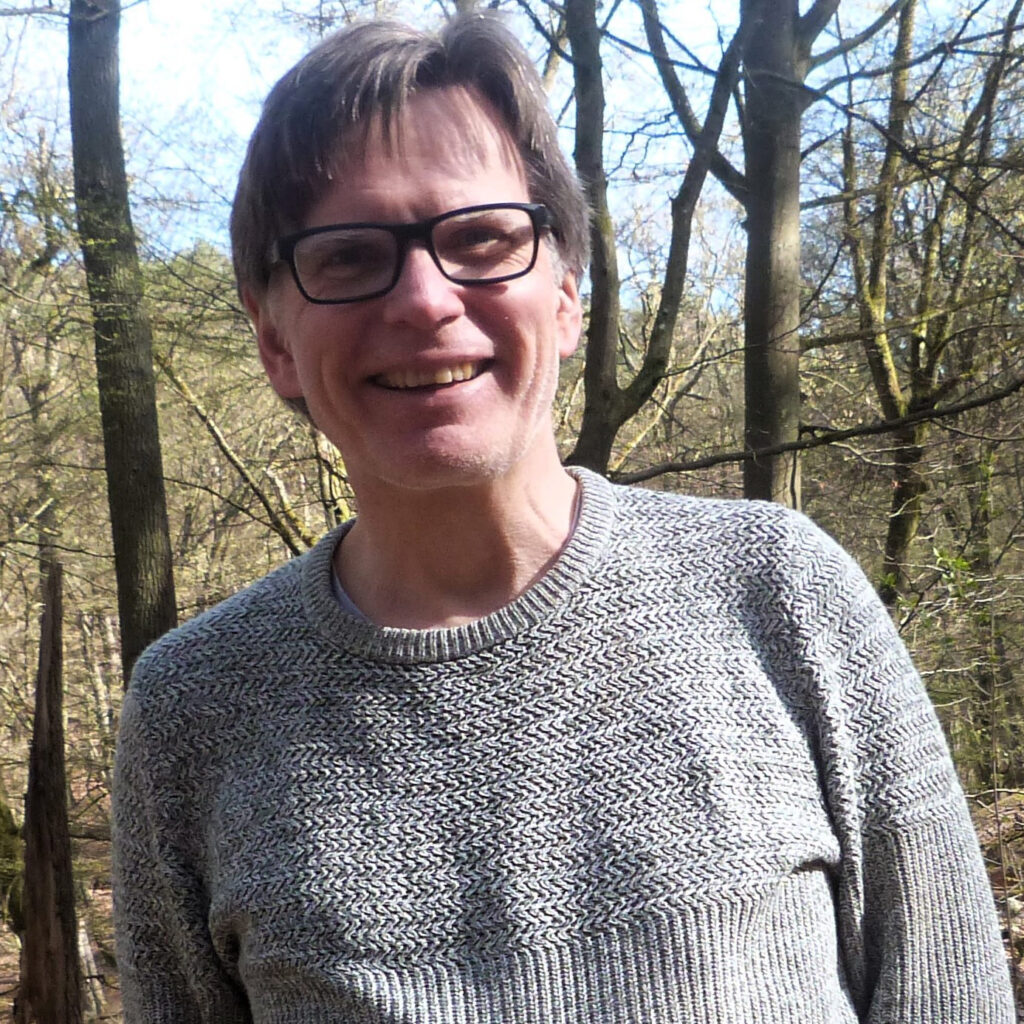 ECLAT | Sprachen | DE